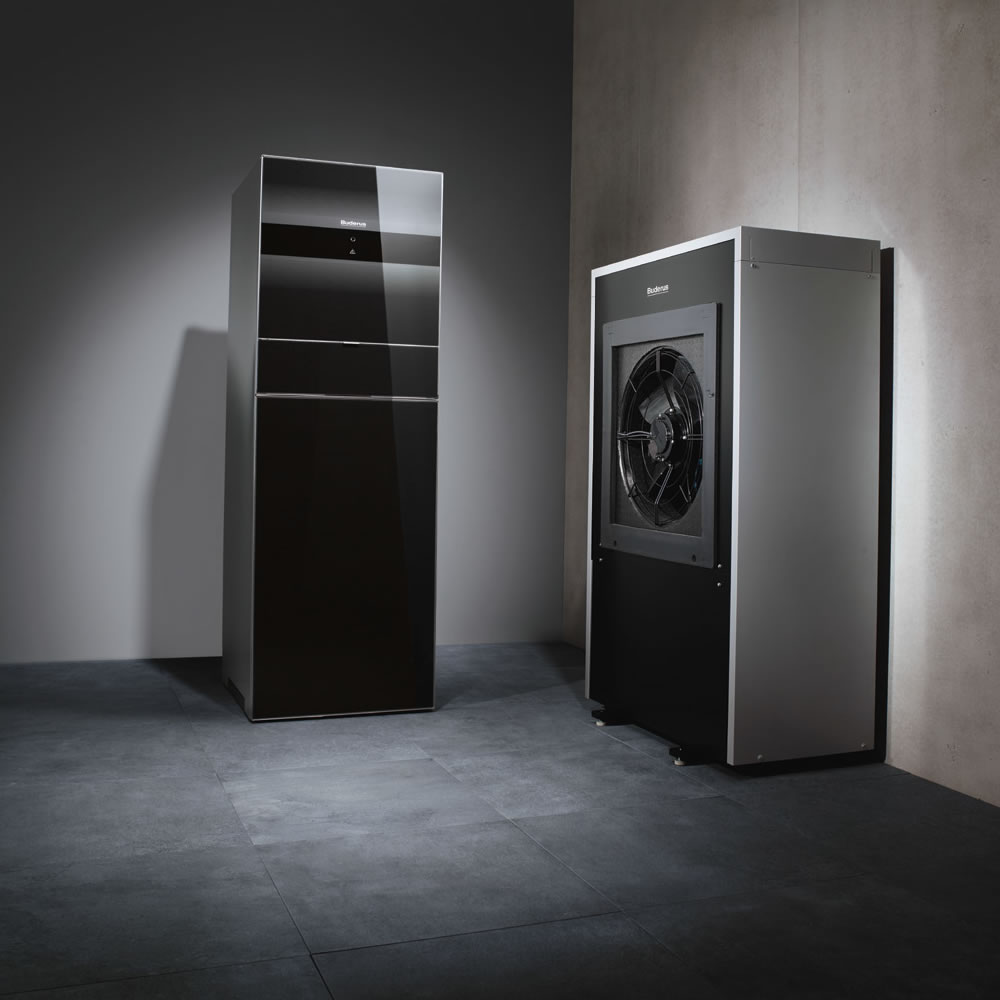 Buderus Luft-Wasser-Wärmepumpe Logatherm WLW196i-6 IR T190 mit integriertem Warmwasserspeicher ...